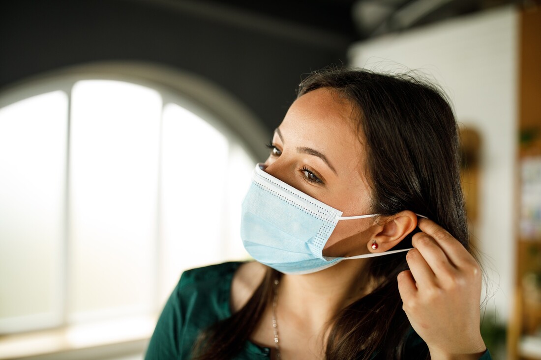 Expert Sets Straight 5 Common Face Mask Myths